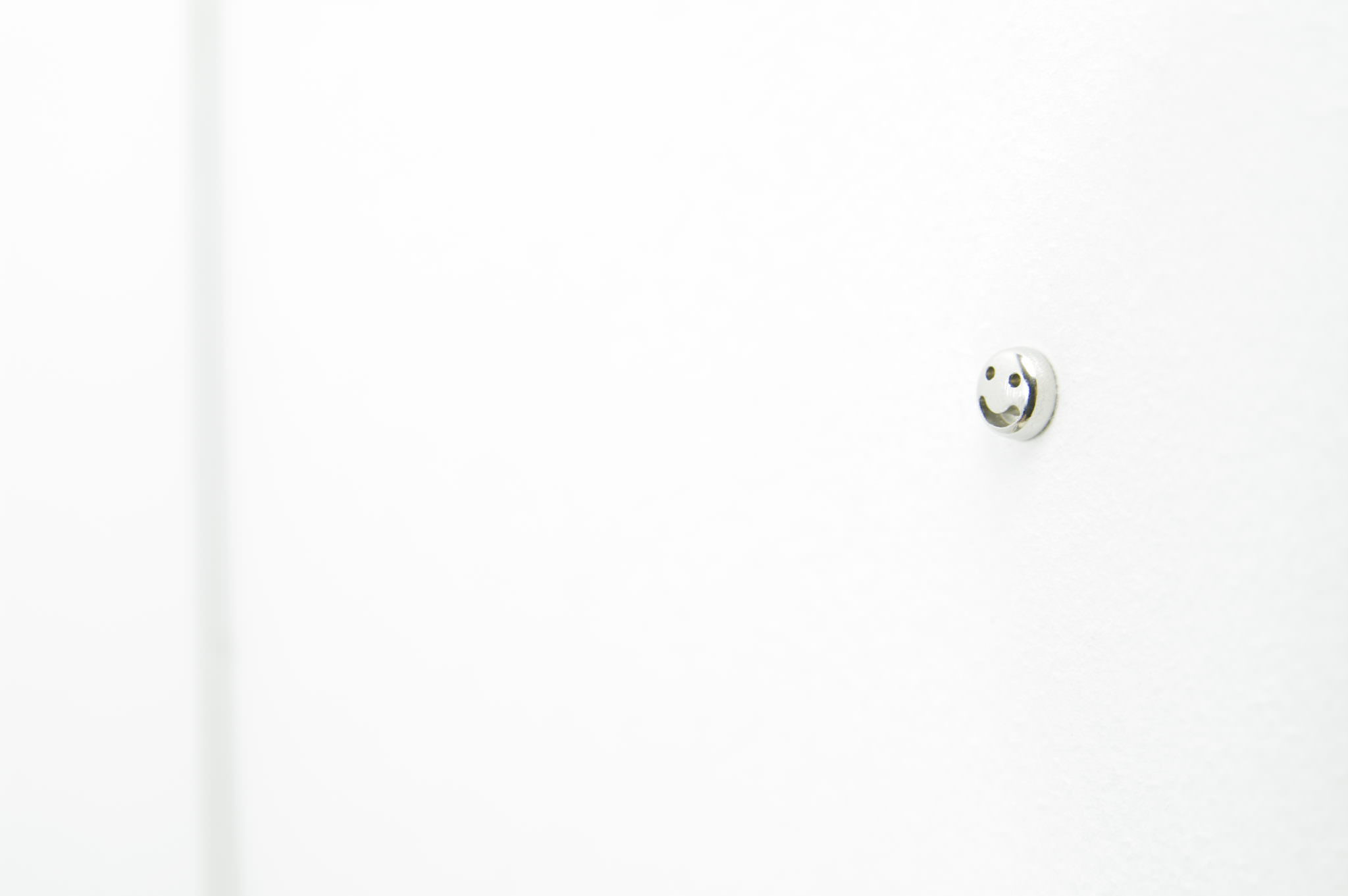 Smiley Face Screws by Yuma Kano and Komuro Seisakusho | Looks Like Good ...