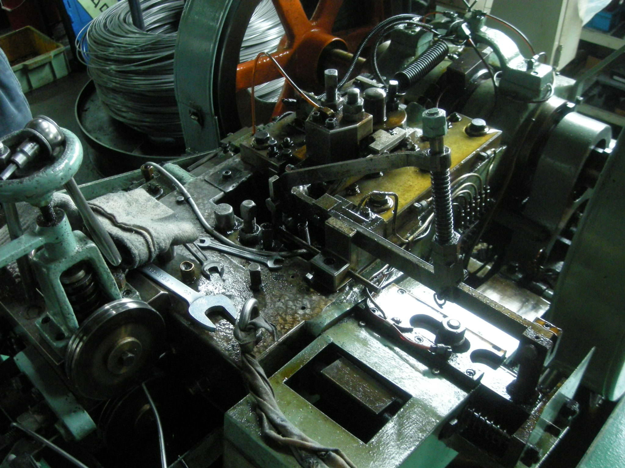 Smiley Face Screws by Yuma Kano and Komuro Seisakusho | Looks Like Good Design